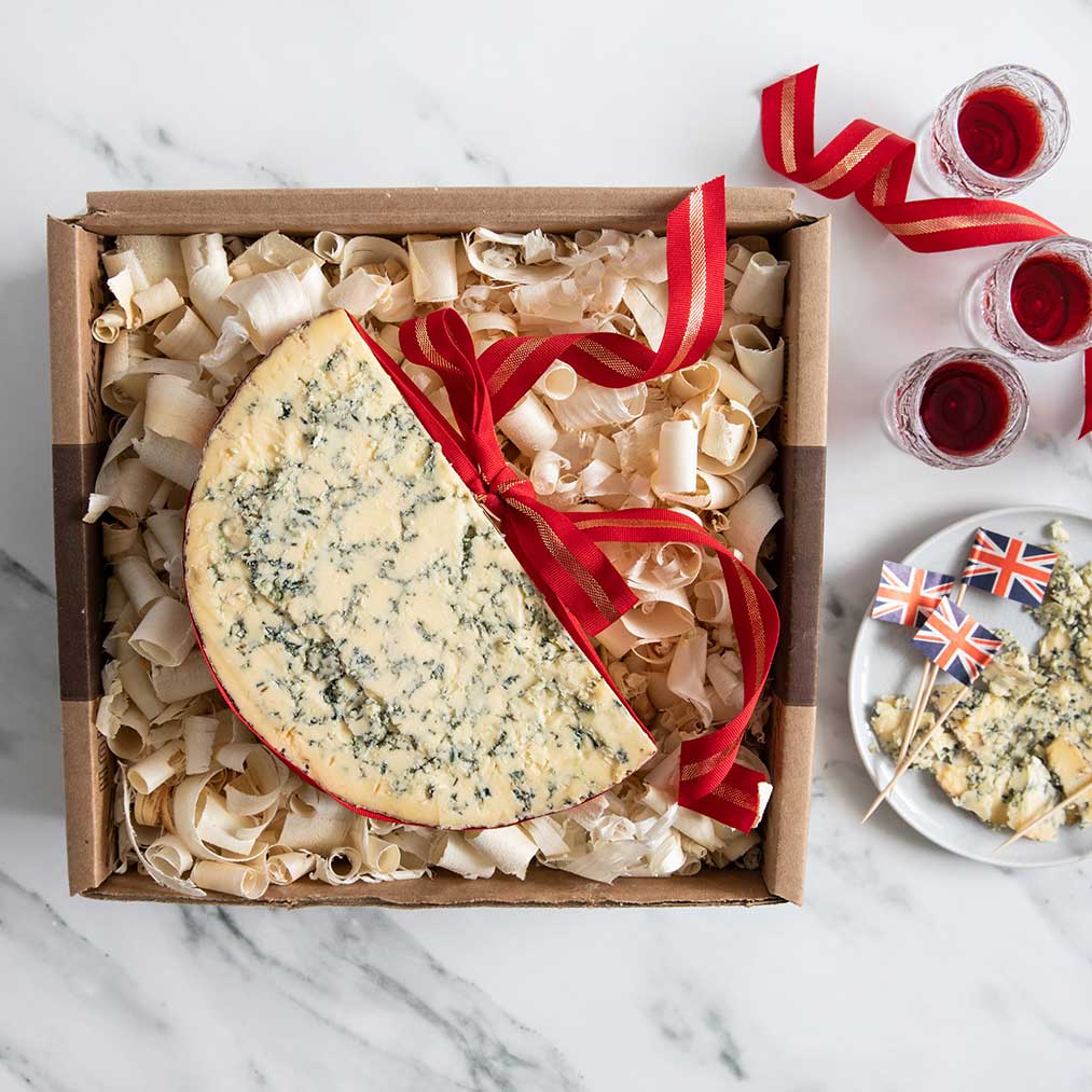 igourmet - Blue Stilton DOP Half Moon Cut Gift Box