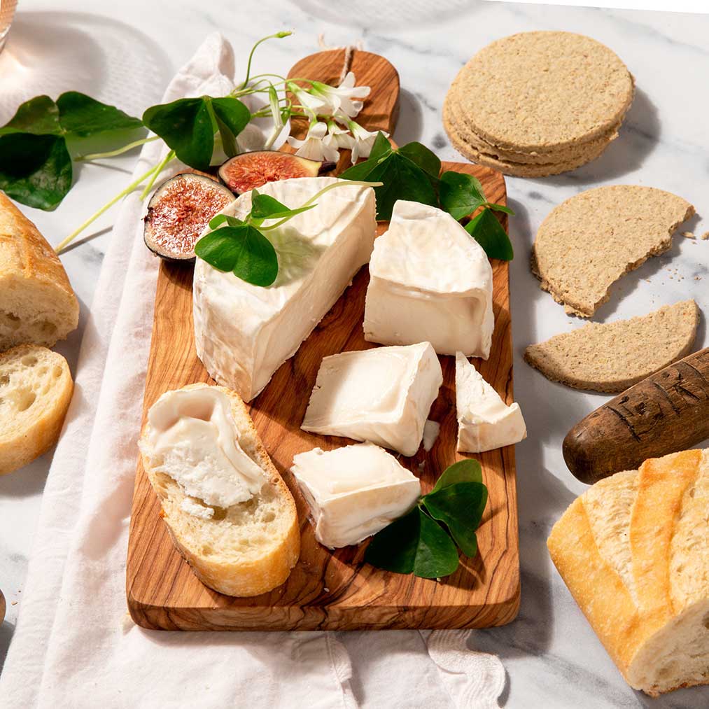 igourmet - Gortnamona Irish Goat Brie Cheese