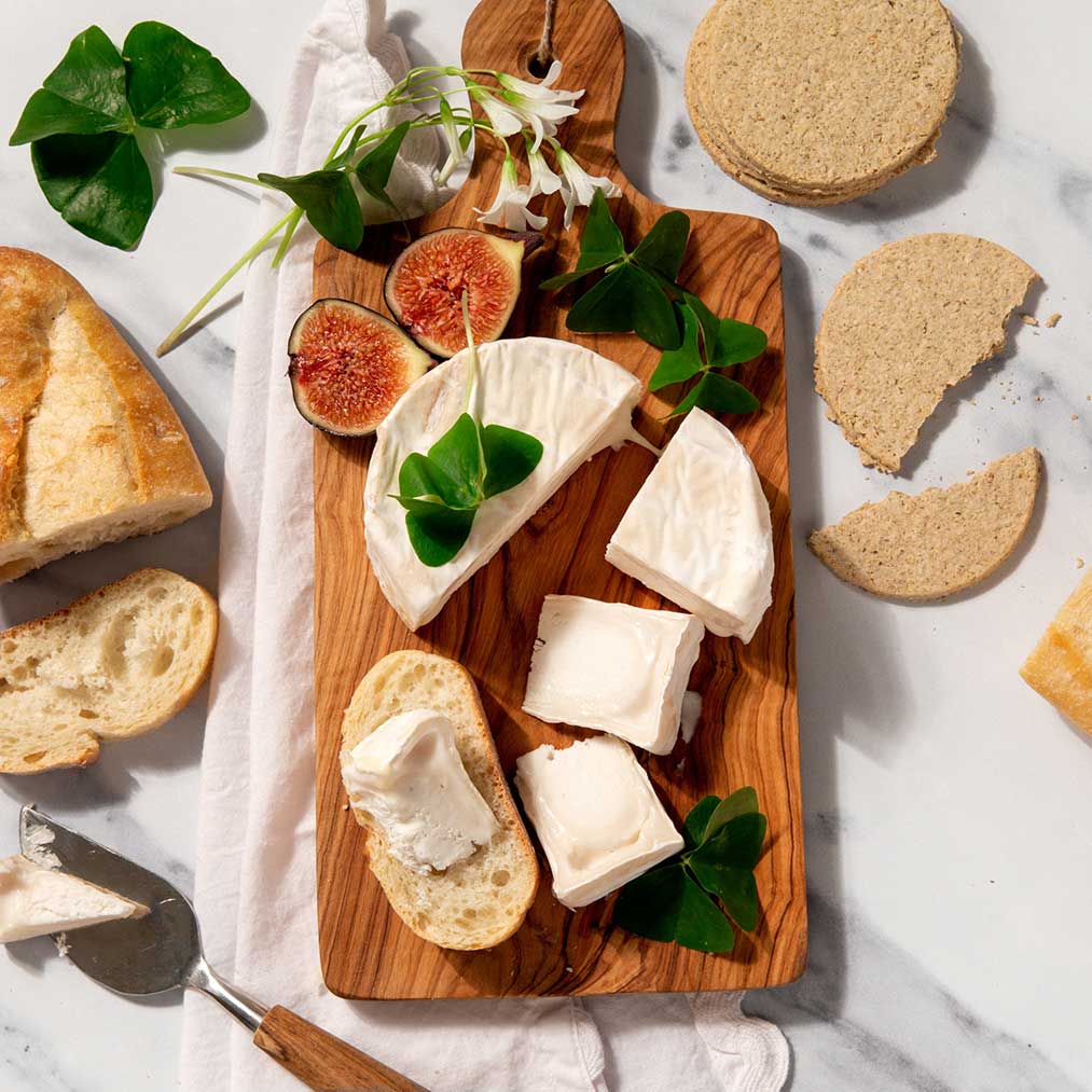 igourmet - Gortnamona Irish Goat Brie Cheese