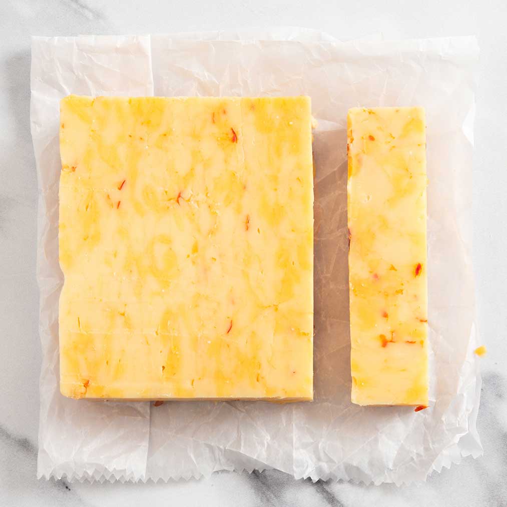 igourmet - Tipperary Irish Cheddar with Chili Peppers