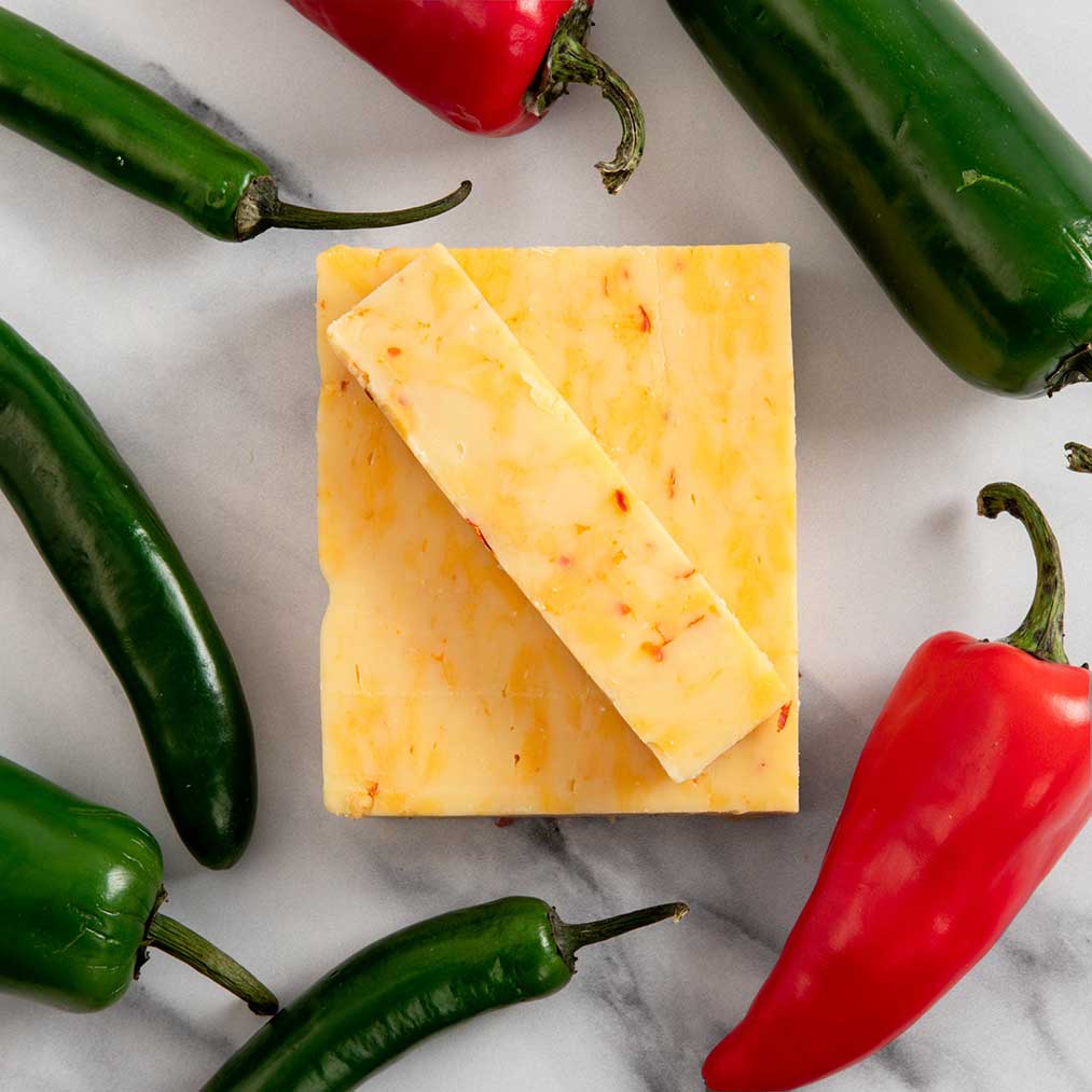 igourmet - Tipperary Irish Cheddar with Chili Peppers