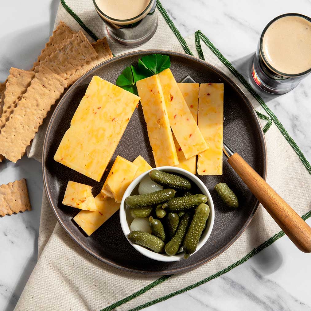 igourmet - Tipperary Irish Cheddar with Chili Peppers